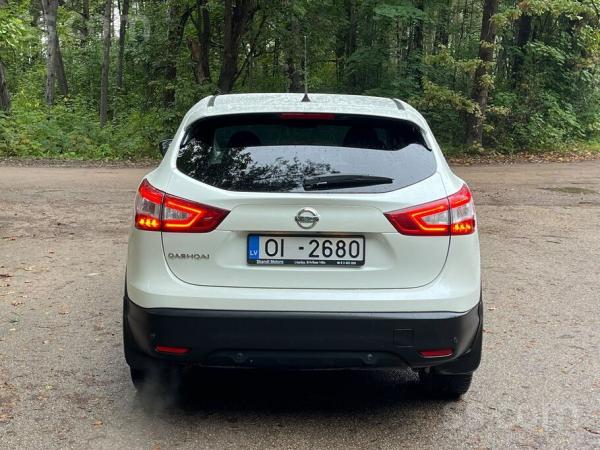 Balts Nissan Qashqai 2016 Rīga, ar dzinēja tilpumu 1.20 L un nobraukumu 0 tūkst. km par 8499 €, foto 5 vietnē AUTOMOTO.COM.LV