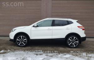 Balts Nissan Qashqai 2017 Rīga, ar dzinēja tilpumu 1.20 L un nobraukumu 136 tūkst. km par 9990 €, foto 3 vietnē AUTOMOTO.COM.LV