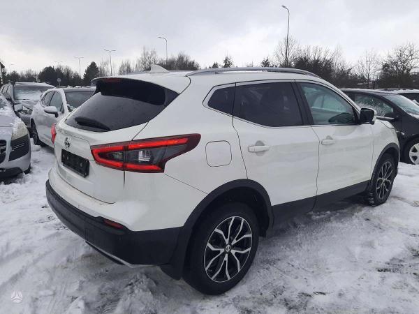 Balts Nissan Qashqai 2017 Kauņa, ar dzinēja tilpumu 1.60 L un nobraukumu 200 tūkst. km par 11200 €, foto 8 vietnē AUTOMOTO.COM.LV