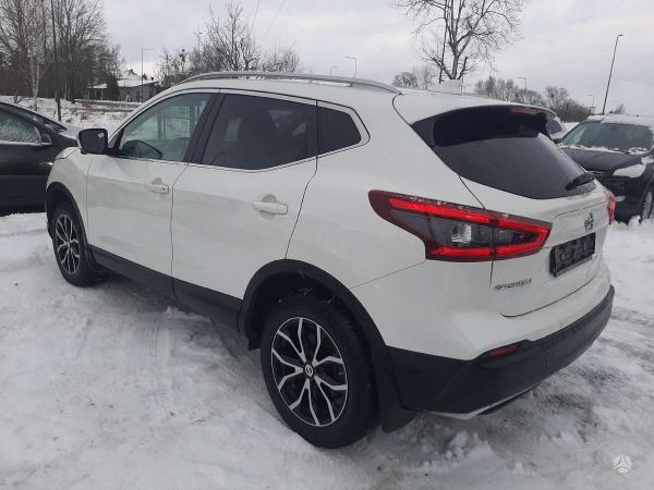 Balts Nissan Qashqai 2017 Kauņa, ar dzinēja tilpumu 1.60 L un nobraukumu 200 tūkst. km par 11200 €, foto 10 vietnē AUTOMOTO.COM.LV