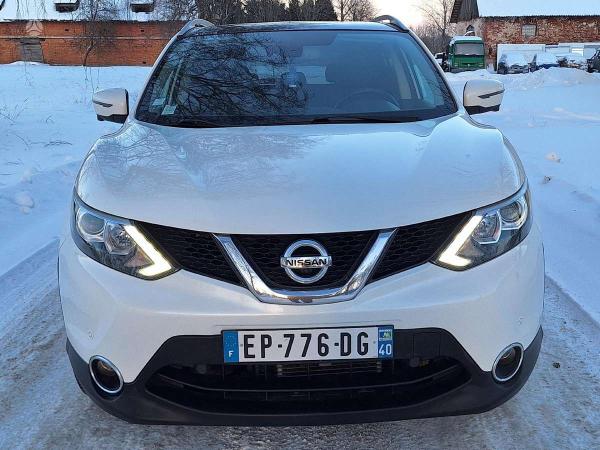 Balts Nissan Qashqai 2017 Tauragė, ar dzinēja tilpumu 1.60 L un nobraukumu 176 tūkst. km par 9200 €, foto 2 vietnē AUTOMOTO.COM.LV