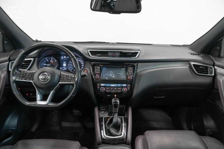 Balts Nissan Qashqai 2017 Viļņa, ar dzinēja tilpumu 1.60 L un nobraukumu 183 tūkst. km par 13350 €, foto 10 vietnē AUTOMOTO.COM.LV