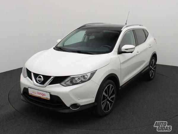 Balts Nissan Qashqai 2017 Viļņa, ar dzinēja tilpumu 1.20 L un nobraukumu 86 tūkst. km par 12699 €, foto  vietnē AUTOMOTO.COM.LV