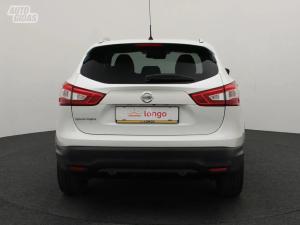 White Nissan Qashqai 2017 in Vilnius, with an engine capacity of 1.20 L and mileage of 86 thousand km for 12699 €, photo 6 on AUTOMOTO.COM.LV