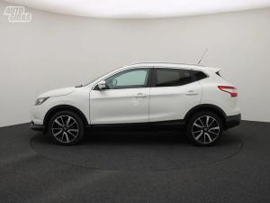 White Nissan Qashqai 2017 in Vilnius, with an engine capacity of 1.20 L and mileage of 86 thousand km for 12699 €, photo 7 on AUTOMOTO.COM.LV