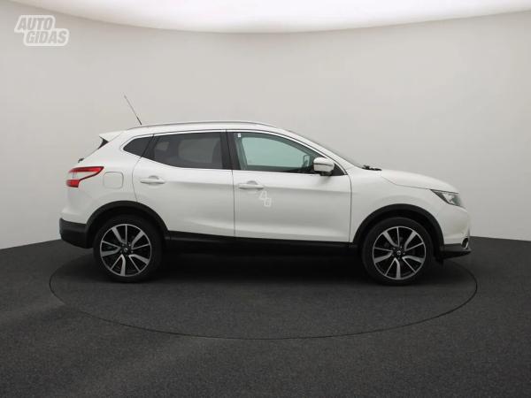 Balts Nissan Qashqai 2017 Viļņa, ar dzinēja tilpumu 1.20 L un nobraukumu 86 tūkst. km par 12699 €, foto 9 vietnē AUTOMOTO.COM.LV