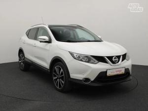 White Nissan Qashqai 2017 in Vilnius, with an engine capacity of 1.20 L and mileage of 86 thousand km for 12699 €, photo 11 on AUTOMOTO.COM.LV