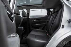 Balts Nissan Qashqai 2017 Rīga, ar dzinēja tilpumu 1.20 L un nobraukumu 186 tūkst. km par 6990 €, foto 14 vietnē AUTOMOTO.COM.LV