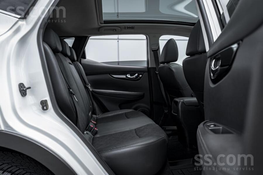 Balts Nissan Qashqai 2017 Rīga, ar dzinēja tilpumu 1.20 L un nobraukumu 186 tūkst. km par 6990 €, foto 15 vietnē AUTOMOTO.COM.LV