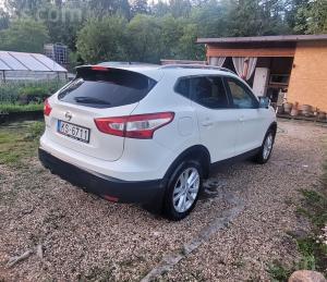 Balts Nissan Qashqai 2017 Rīga, ar dzinēja tilpumu 1.20 L un nobraukumu 179 tūkst. km par 9500 €, foto 4 vietnē AUTOMOTO.COM.LV