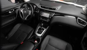 White Nissan Qashqai 2017 in Jelgava, with an engine capacity of 1.20 L and mileage of 90 thousand km for 9500 €, photo 11 on AUTOMOTO.COM.LV