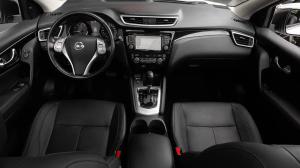White Nissan Qashqai 2017 in Jelgava, with an engine capacity of 1.20 L and mileage of 90 thousand km for 9500 €, photo 12 on AUTOMOTO.COM.LV