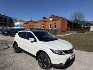 Balts Nissan Qashqai 2017 Ventspils, ar dzinēja tilpumu 1.60 L un nobraukumu 146 tūkst. km par 9800 €, foto 4 vietnē AUTOMOTO.COM.LV