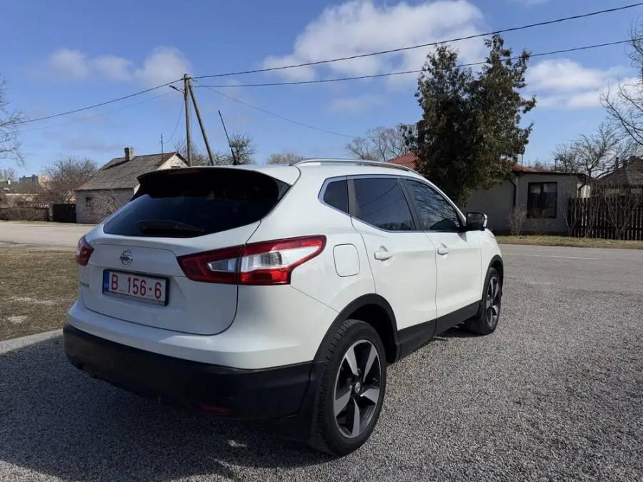 Balts Nissan Qashqai 2017 Ventspils, ar dzinēja tilpumu 1.60 L un nobraukumu 146 tūkst. km par 9800 €, foto 5 vietnē AUTOMOTO.COM.LV