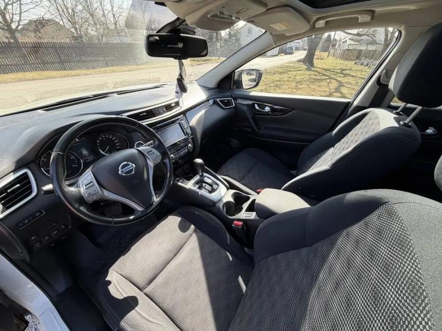 Balts Nissan Qashqai 2017 Ventspils, ar dzinēja tilpumu 1.60 L un nobraukumu 146 tūkst. km par 9800 €, foto 12 vietnē AUTOMOTO.COM.LV