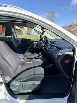 Balts Nissan Qashqai 2017 Ventspils, ar dzinēja tilpumu 1.60 L un nobraukumu 146 tūkst. km par 9800 €, foto 13 vietnē AUTOMOTO.COM.LV