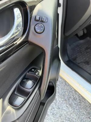 Balts Nissan Qashqai 2017 Ventspils, ar dzinēja tilpumu 1.60 L un nobraukumu 146 tūkst. km par 9800 €, foto 25 vietnē AUTOMOTO.COM.LV