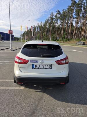 Balts Nissan Qashqai 2017 Rīga, ar dzinēja tilpumu 1.20 L un nobraukumu 148 tūkst. km par 10000 €, foto 9 vietnē AUTOMOTO.COM.LV