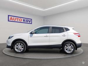 White Nissan Qashqai 2017 in Vilnius, with an engine capacity of 1.20 L and mileage of 76 thousand km for 11499 €, photo 3 on AUTOMOTO.COM.LV