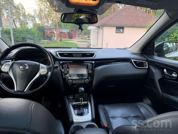 Balts Nissan Qashqai 2017 Daugavpils, ar dzinēja tilpumu 1.20 L un nobraukumu 54 tūkst. km par 11700 €, foto 1 vietnē AUTOMOTO.COM.LV