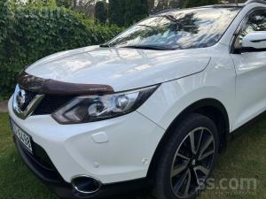Balts Nissan Qashqai 2017 Daugavpils, ar dzinēja tilpumu 1.20 L un nobraukumu 54 tūkst. km par 11700 €, foto 8 vietnē AUTOMOTO.COM.LV