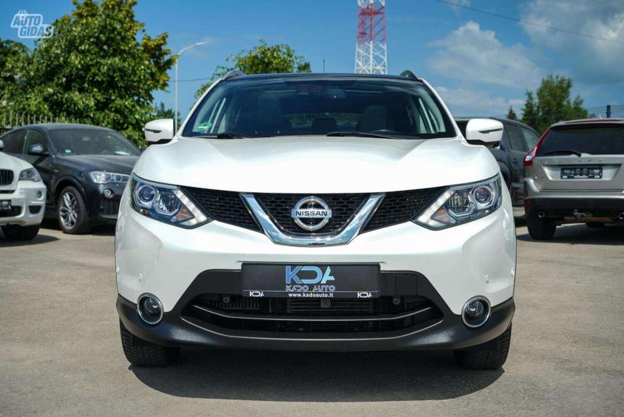 Balts Nissan Qashqai 2017 Marijampole, ar dzinēja tilpumu 1.20 L un nobraukumu 127 tūkst. km par 10950 €, foto 4 vietnē AUTOMOTO.COM.LV