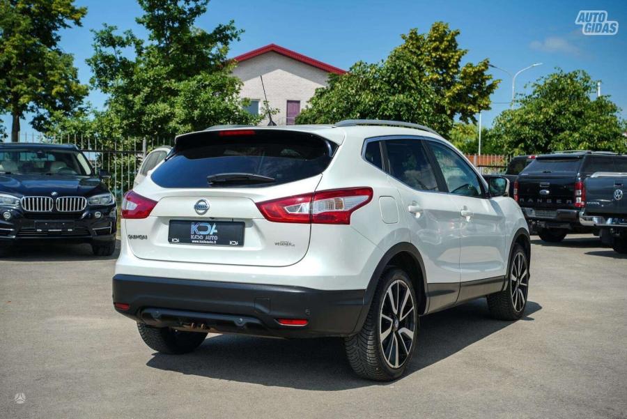 Balts Nissan Qashqai 2017 Marijampole, ar dzinēja tilpumu 1.20 L un nobraukumu 127 tūkst. km par 10950 €, foto 14 vietnē AUTOMOTO.COM.LV