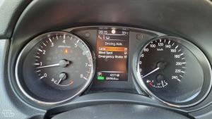 White Nissan Qashqai 2017 in Vilnius, with an engine capacity of 1.20 L and mileage of 90 thousand km for 11500 €, photo 10 on AUTOMOTO.COM.LV