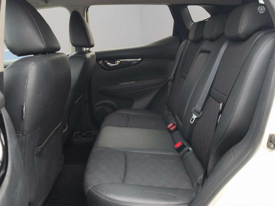 Balts Nissan Qashqai 2017 Viļņa, ar dzinēja tilpumu 1.20 L un nobraukumu 76 tūkst. km par 11499 €, foto 12 vietnē AUTOMOTO.COM.LV