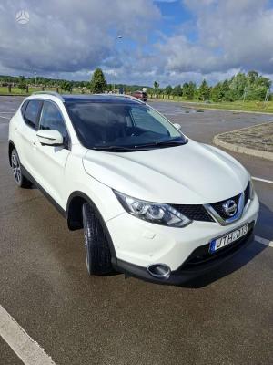 Balts Nissan Qashqai 2017 Klaipėda, ar dzinēja tilpumu 1.46 L un nobraukumu 147 tūkst. km par 12700 €, foto  vietnē AUTOMOTO.COM.LV