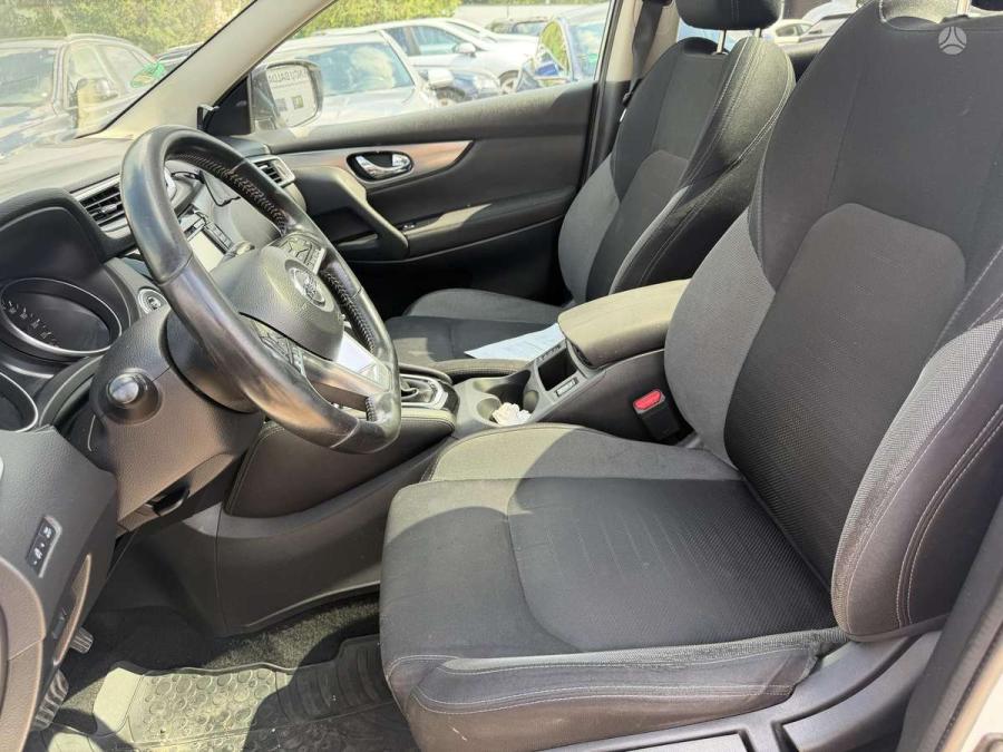Balts Nissan Qashqai 2017 Utena, ar dzinēja tilpumu 1.20 L un nobraukumu 200 tūkst. km par 7690 €, foto 7 vietnē AUTOMOTO.COM.LV