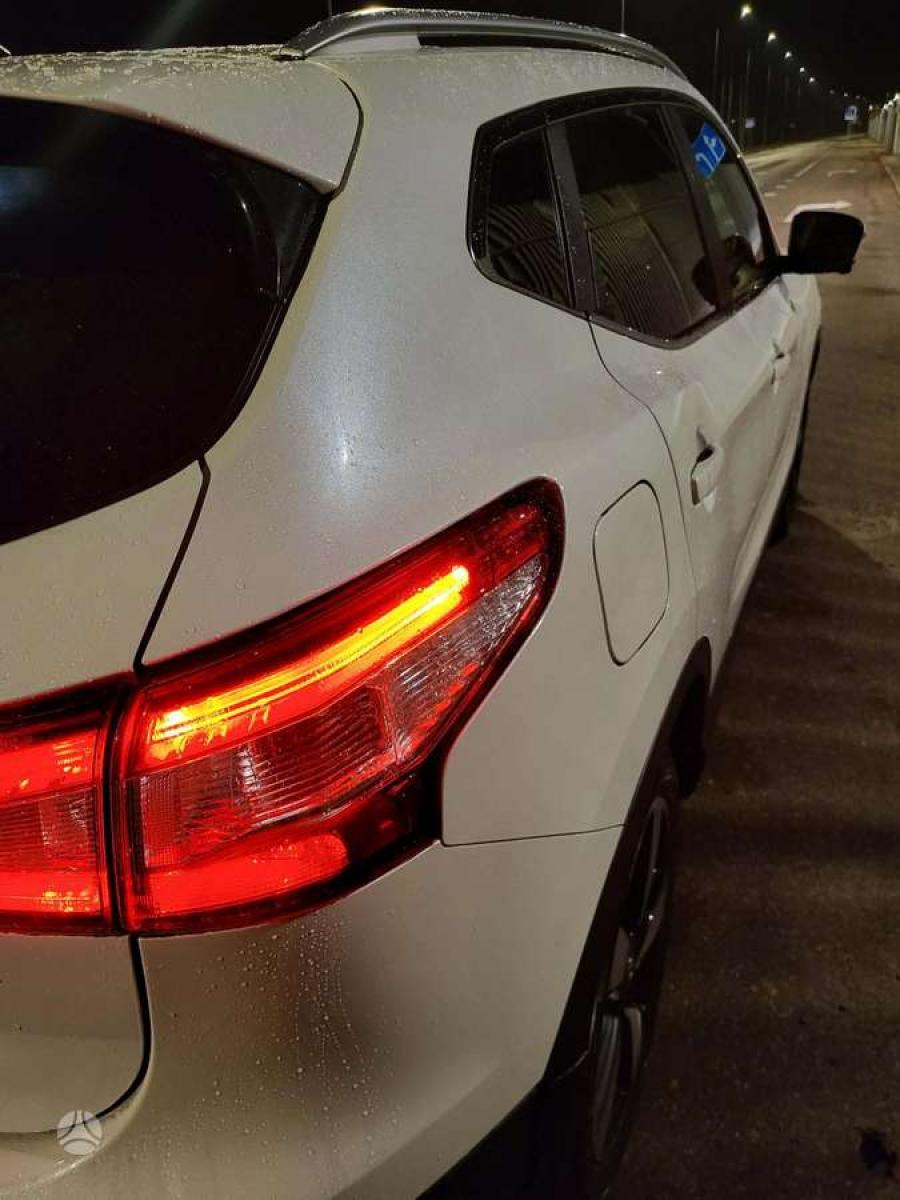 Balts Nissan Qashqai 2017 Viļņa, ar dzinēja tilpumu 1.20 L un nobraukumu 86 tūkst. km par 11000 €, foto 7 vietnē AUTOMOTO.COM.LV