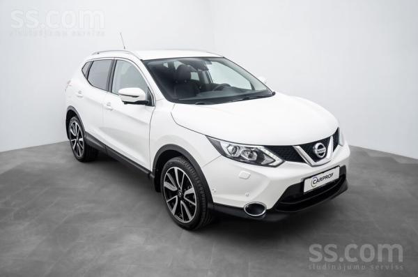 White Nissan Qashqai 2017 in Tallinn, with an engine capacity of 1.20 L and mileage of 92 thousand km for 12999 €, photo 3 on AUTOMOTO.COM.LV
