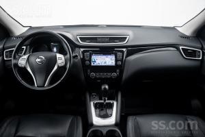 White Nissan Qashqai 2017 in Tallinn, with an engine capacity of 1.20 L and mileage of 92 thousand km for 12999 €, photo 14 on AUTOMOTO.COM.LV