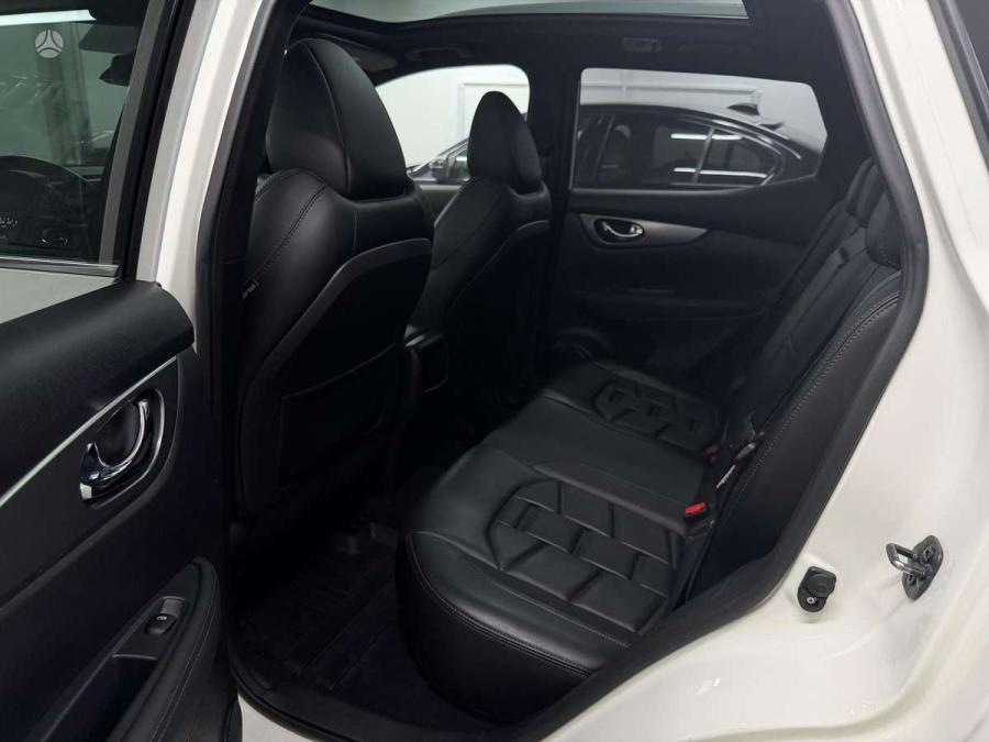 Balts Nissan Qashqai 2017 Kauņa, ar dzinēja tilpumu 1.60 L un nobraukumu 206 tūkst. km par 10200 €, foto 27 vietnē AUTOMOTO.COM.LV