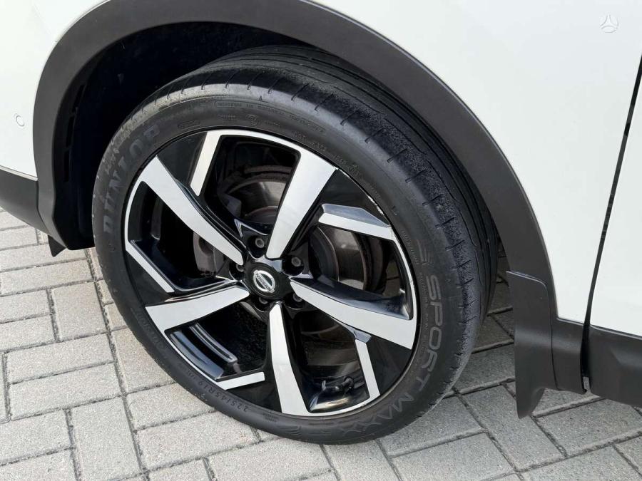 Balts Nissan Qashqai 2017 Kauņa, ar dzinēja tilpumu 1.60 L un nobraukumu 206 tūkst. km par 10200 €, foto 34 vietnē AUTOMOTO.COM.LV