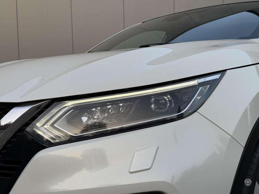Balts Nissan Qashqai 2017 Kauņa, ar dzinēja tilpumu 1.60 L un nobraukumu 206 tūkst. km par 10200 €, foto 40 vietnē AUTOMOTO.COM.LV