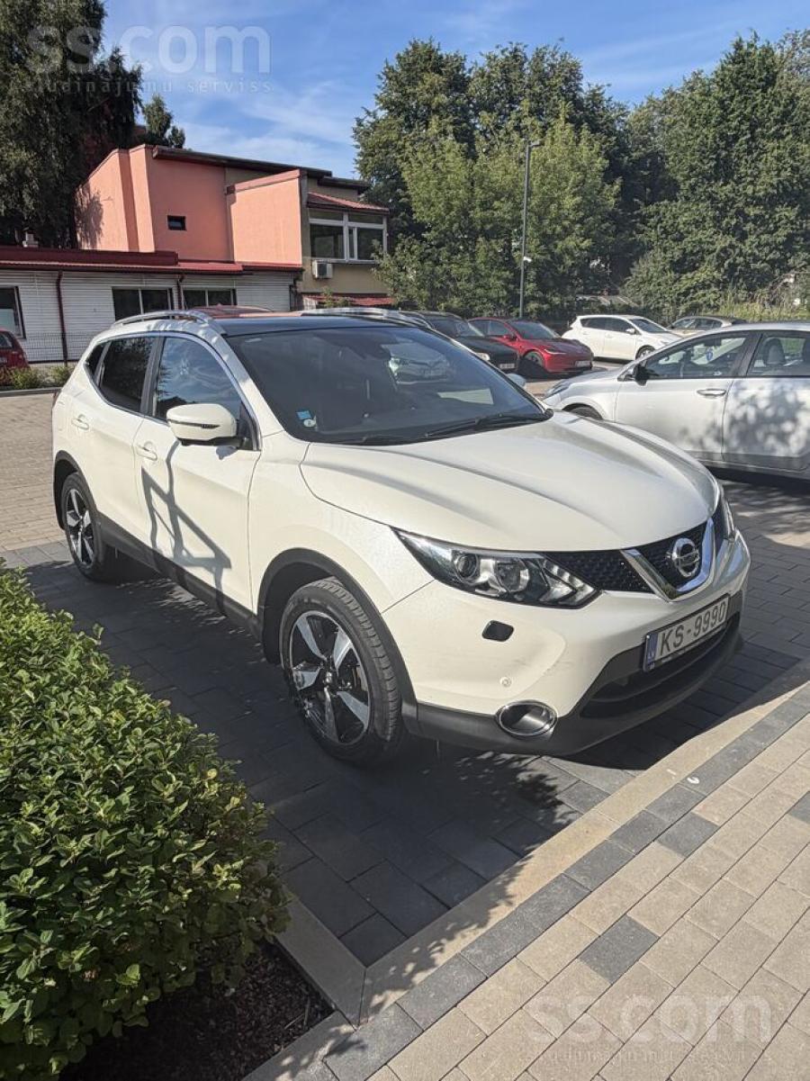 Balts Nissan Qashqai 2017 Rīga, ar dzinēja tilpumu 1.20 L un nobraukumu 131 tūkst. km par 10990 €, foto 3 vietnē AUTOMOTO.COM.LV
