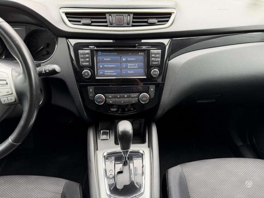 Balts Nissan Qashqai 2017 Viļņa, ar dzinēja tilpumu 1.60 L un nobraukumu 199 tūkst. km par 6600 €, foto 16 vietnē AUTOMOTO.COM.LV