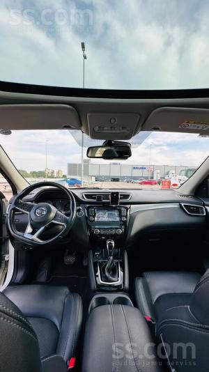 Balts Nissan Qashqai 2017 Rīga, ar dzinēja tilpumu 1.20 L un nobraukumu 84 tūkst. km par 13500 €, foto 5 vietnē AUTOMOTO.COM.LV