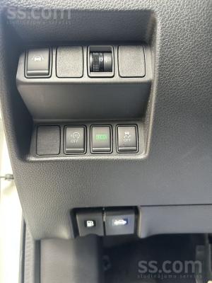Balts Nissan Qashqai 2017 Cēsis, ar dzinēja tilpumu 1.20 L un nobraukumu 0 tūkst. km par 9900 €, foto 15 vietnē AUTOMOTO.COM.LV