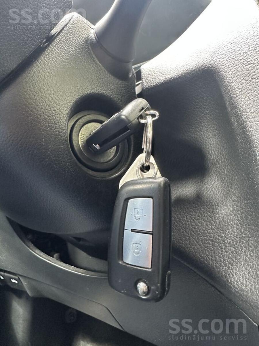 Balts Nissan Qashqai 2017 Cēsis, ar dzinēja tilpumu 1.20 L un nobraukumu 0 tūkst. km par 9900 €, foto 21 vietnē AUTOMOTO.COM.LV