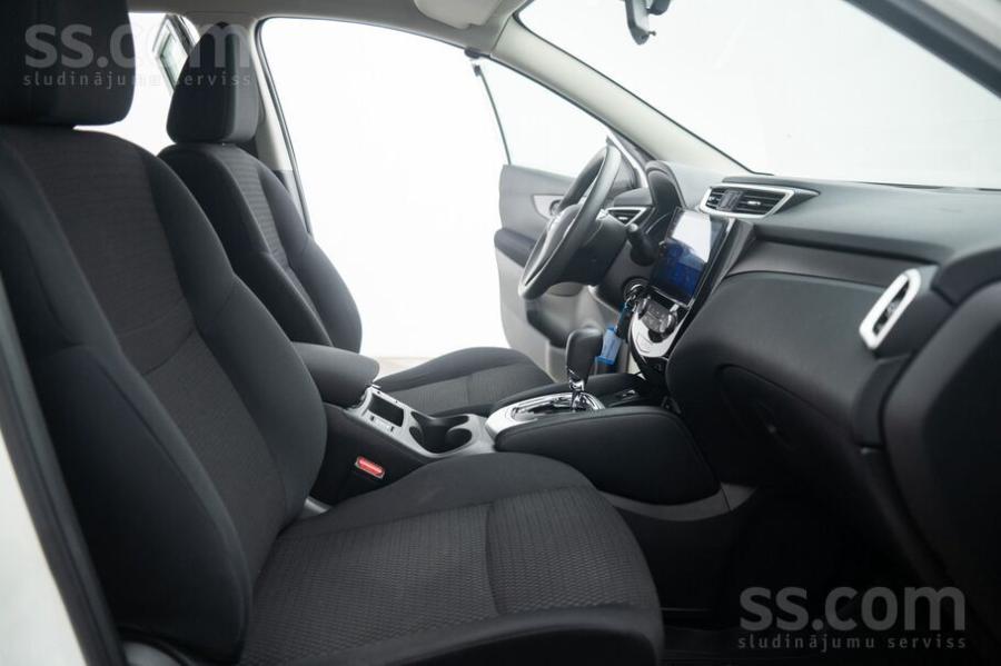 Balts Nissan Qashqai 2017 Tallina, ar dzinēja tilpumu 1.20 L un nobraukumu 138 tūkst. km par 9599 €, foto 13 vietnē AUTOMOTO.COM.LV