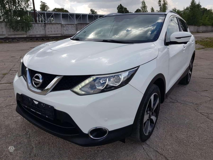 Balts Nissan Qashqai 2017 Šauļi, ar dzinēja tilpumu 1.46 L un nobraukumu 188 tūkst. km par 8800 €, foto 1 vietnē AUTOMOTO.COM.LV