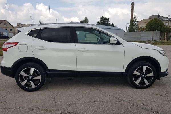 Balts Nissan Qashqai 2017 Šauļi, ar dzinēja tilpumu 1.46 L un nobraukumu 188 tūkst. km par 8800 €, foto 5 vietnē AUTOMOTO.COM.LV
