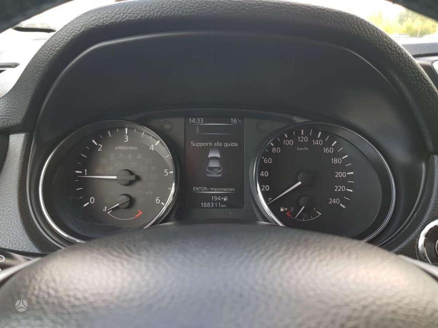 Balts Nissan Qashqai 2017 Šauļi, ar dzinēja tilpumu 1.46 L un nobraukumu 188 tūkst. km par 8800 €, foto 19 vietnē AUTOMOTO.COM.LV