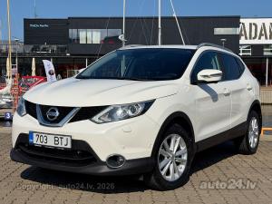 White Nissan Qashqai 2017 in Tallinn, with an engine capacity of 1.20 L and mileage of 123 thousand km for 9490 €, photo  on AUTOMOTO.COM.LV