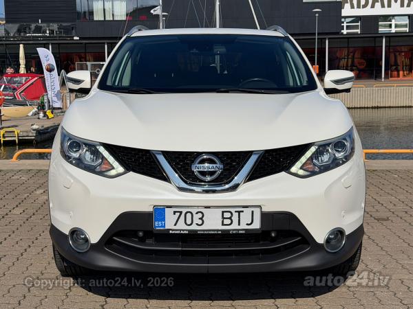 Balts Nissan Qashqai 2017 Tallina, ar dzinēja tilpumu 1.20 L un nobraukumu 123 tūkst. km par 9490 €, foto 2 vietnē AUTOMOTO.COM.LV