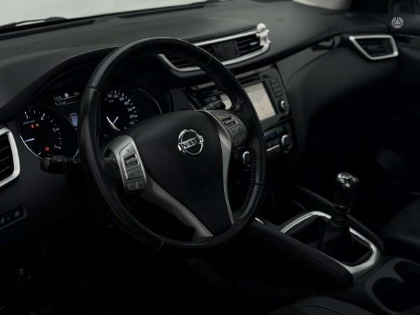 Balts Nissan Qashqai 2017 Viļņa, ar dzinēja tilpumu 1.46 L un nobraukumu 213 tūkst. km par 9950 €, foto 9 vietnē AUTOMOTO.COM.LV