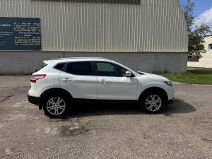 Balts Nissan Qashqai 2017 Kauņa, ar dzinēja tilpumu 1.46 L un nobraukumu 178 tūkst. km par 9000 €, foto 3 vietnē AUTOMOTO.COM.LV